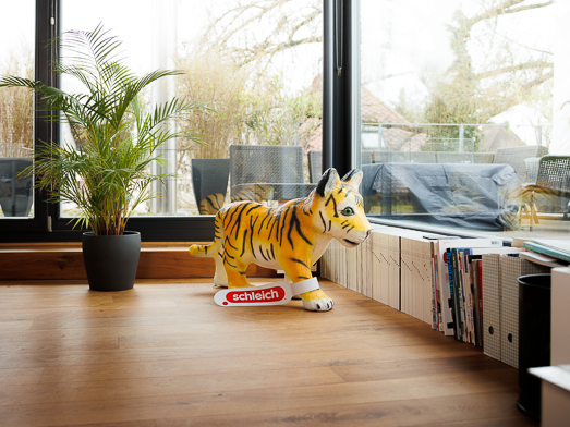 XXL Tigerbaby – Claudia Bias Design
